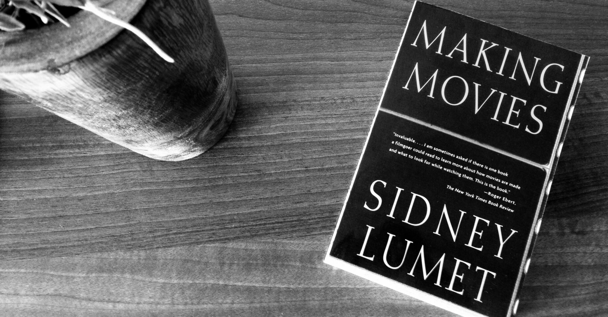 15 Books Every Film Student Should Read – Flickside