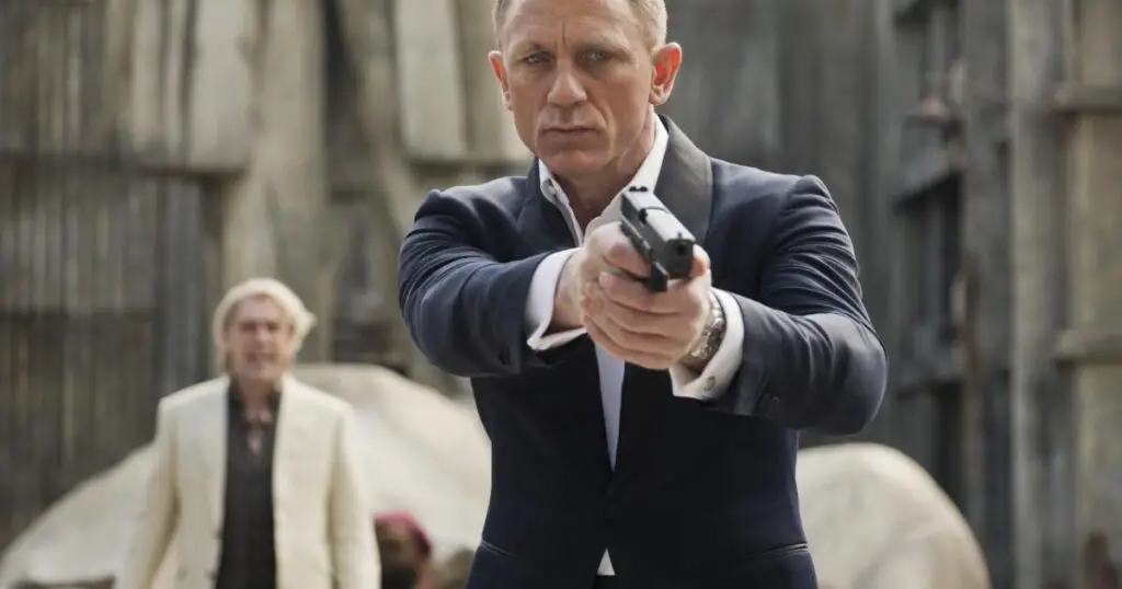 Cowboy Shot Explained (With Examples) And Why It's Used – Flickside