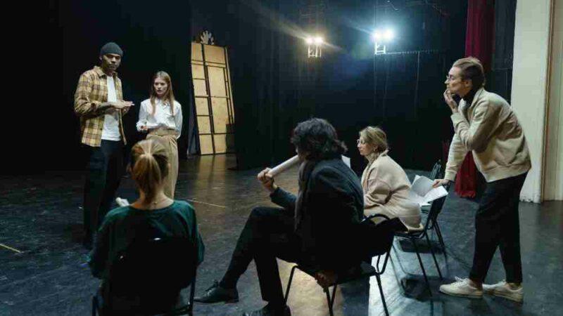 How To Become A Voice Actor: The Ultimate Guide – Flickside